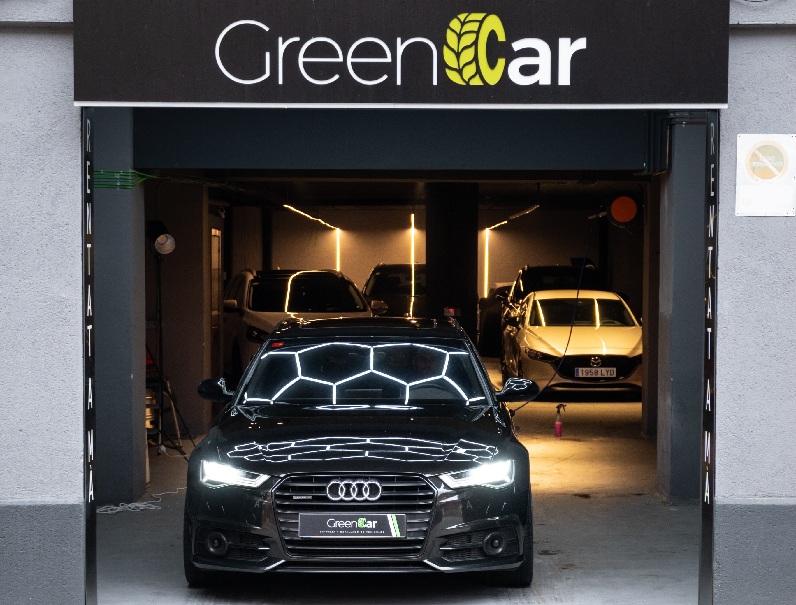 Abre en Gavà un centro de lavado a mano y detailing para vehículos